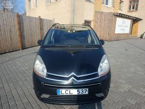 Black Citroen C4 Grand Picasso 2007 in Telschi, with an engine capacity of 1.60 L and mileage of 360 thousand km for 2300 €, photo 6 on AUTOMOTO.COM.LV