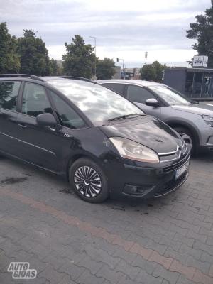Черный Ситроен C4 Grand Picasso 2008 в Таураге, объемом двигателя 1.60 л и пробегом 268 тыс. км за 888 €, фото 4 на AUTOMOTO.COM.LV