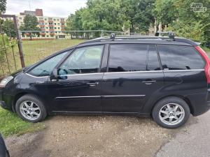 Черный Ситроен C4 Grand Picasso 2008 в Паневежис, объемом двигателя 2.00 л и пробегом 380 тыс. км за 2000 €, фото  на AUTOMOTO.COM.LV