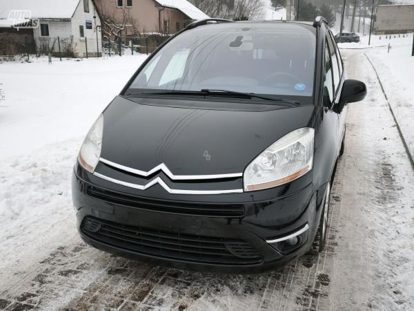 Black Citroen C4 Grand Picasso 2010 in Alytus, with an engine capacity of 1.60 L and mileage of 187 thousand km for 2250 €, photo 4 on AUTOMOTO.COM.LV