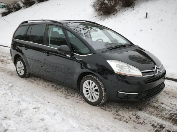 Black Citroen C4 Grand Picasso 2010 in Alytus, with an engine capacity of 1.60 L and mileage of 187 thousand km for 2200 €, photo 8 on AUTOMOTO.COM.LV