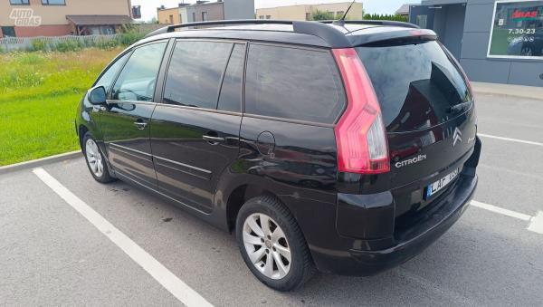 Black Citroen C4 Grand Picasso 2010 in Kaunas, with an engine capacity of 2.00 L and mileage of 275 thousand km for 1999 €, photo 6 on AUTOMOTO.COM.LV