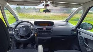 Melns Citroen C4 Grand Picasso 2010 Kauņa, ar dzinēja tilpumu 2.00 L un nobraukumu 275 tūkst. km par 1999 €, foto 12 vietnē AUTOMOTO.COM.LV
