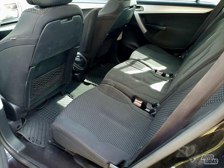 Black Citroen C4 Grand Picasso 2011 in Vilnius, with an engine capacity of 1.60 L and mileage of 310 thousand km for 1999 €, photo 10 on AUTOMOTO.COM.LV