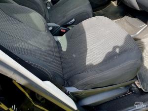 Black Citroen C4 Grand Picasso 2011 in Vilnius, with an engine capacity of 1.60 L and mileage of 310 thousand km for 1999 €, photo 12 on AUTOMOTO.COM.LV