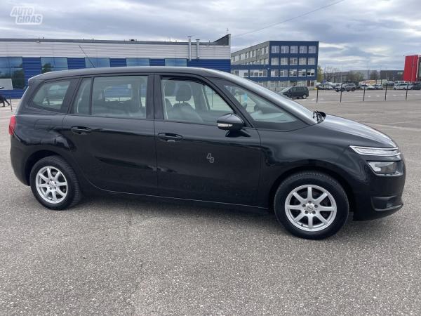 Melns Citroen C4 Grand Picasso 2014 Kauņa, ar dzinēja tilpumu 1.60 L un nobraukumu 208 tūkst. km par 5700 €, foto 5 vietnē AUTOMOTO.COM.LV