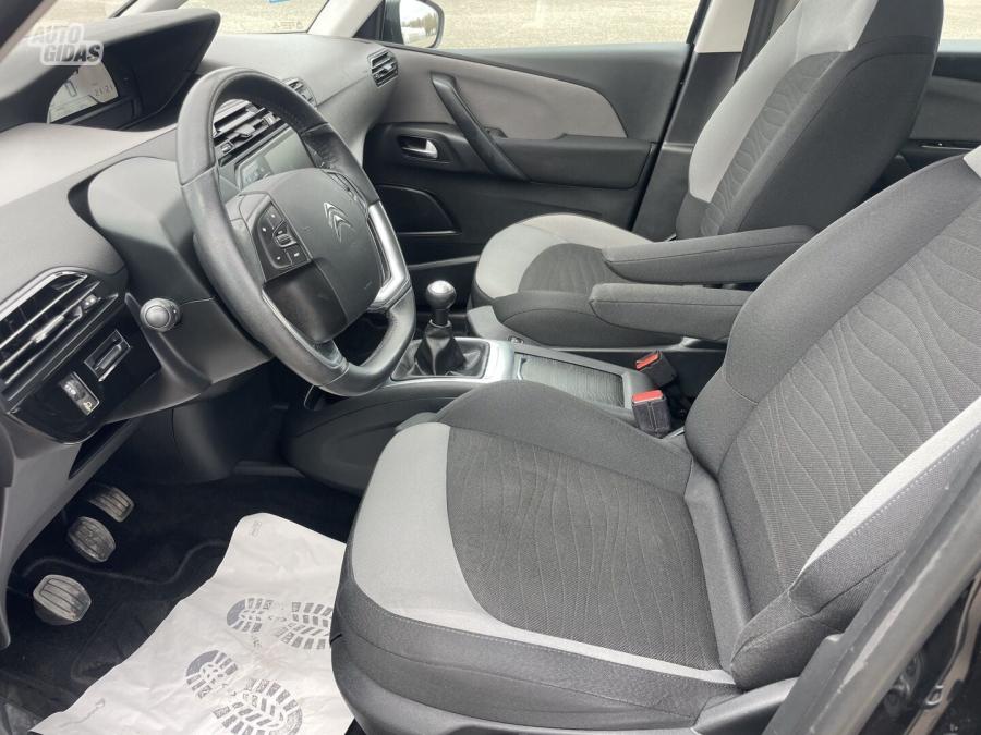 Melns Citroen C4 Grand Picasso 2014 Kauņa, ar dzinēja tilpumu 1.60 L un nobraukumu 208 tūkst. km par 5700 €, foto 24 vietnē AUTOMOTO.COM.LV
