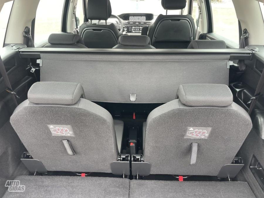 Melns Citroen C4 Grand Picasso 2014 Kauņa, ar dzinēja tilpumu 1.60 L un nobraukumu 208 tūkst. km par 5700 €, foto 31 vietnē AUTOMOTO.COM.LV