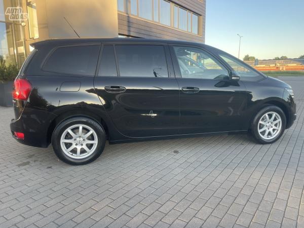 Black Citroen C4 Grand Picasso 2014 in Kaunas, with an engine capacity of 1.60 L and mileage of 201 thousand km for 5990 €, photo 8 on AUTOMOTO.COM.LV