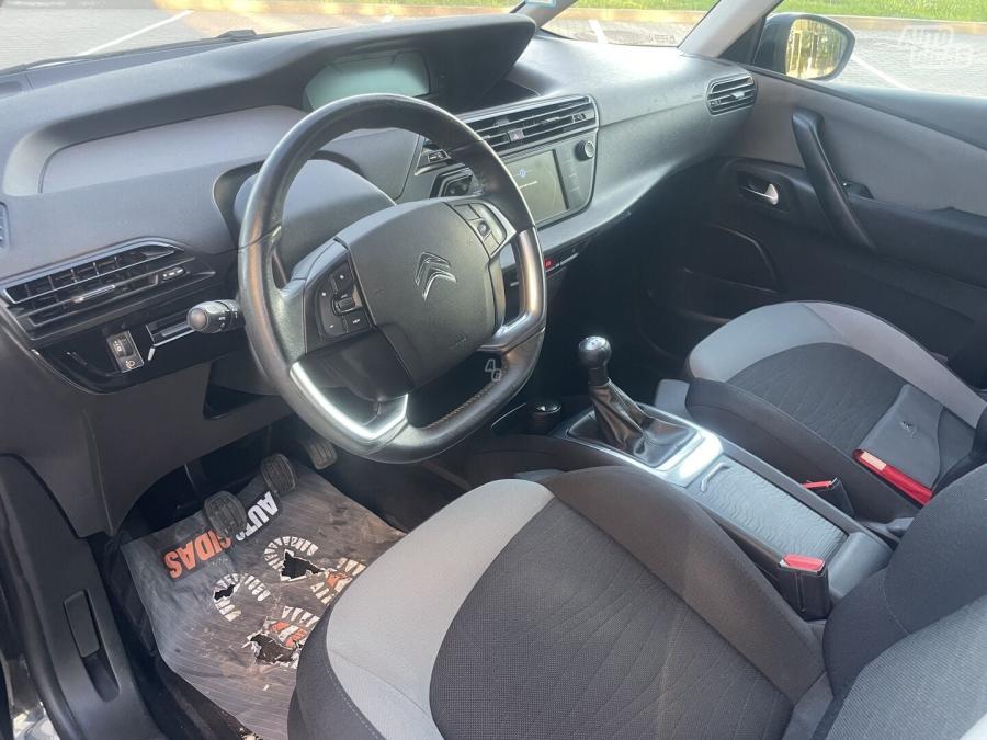 Black Citroen C4 Grand Picasso 2014 in Kaunas, with an engine capacity of 1.60 L and mileage of 201 thousand km for 5990 €, photo 20 on AUTOMOTO.COM.LV