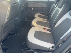 Black Citroen C4 Grand Picasso 2014 in Kaunas, with an engine capacity of 1.60 L and mileage of 201 thousand km for 5990 €, photo 24 on AUTOMOTO.COM.LV