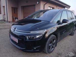 Melns Citroen C4 Grand Picasso 2015 Šakiai, ar dzinēja tilpumu 2.00 L un nobraukumu 378 tūkst. km par 4399 €, foto 3 vietnē AUTOMOTO.COM.LV