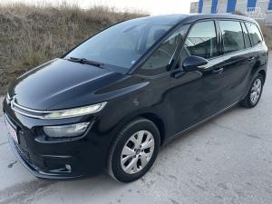 Black Citroen C4 Grand Picasso 2018 in Kaunas, with an engine capacity of 1.20 L and mileage of 230 thousand km for 6700 €, photo 13 on AUTOMOTO.COM.LV