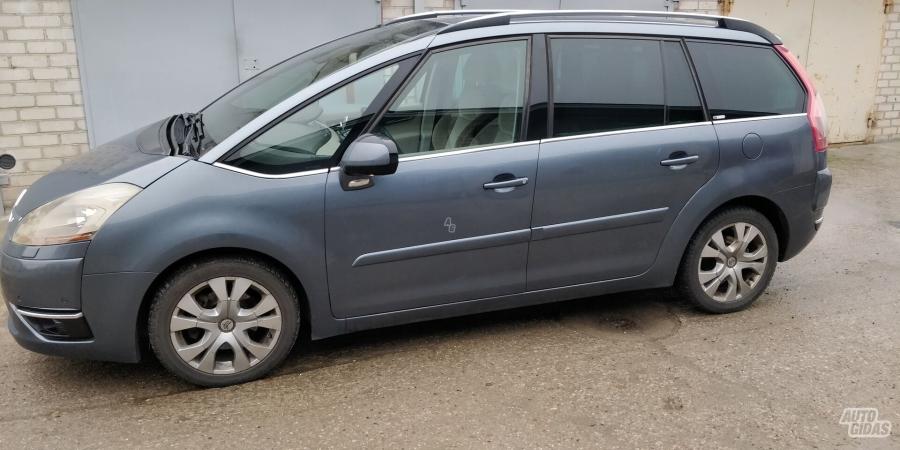 Zils Citroen C4 Grand Picasso 2006 Kauņa, ar dzinēja tilpumu 2.00 L un nobraukumu 235 tūkst. km par 900 €, foto 5 vietnē AUTOMOTO.COM.LV
