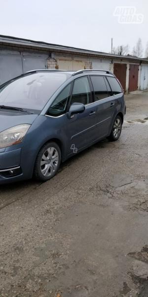 Zils Citroen C4 Grand Picasso 2006 Kauņa, ar dzinēja tilpumu 2.00 L un nobraukumu 235 tūkst. km par 900 €, foto 6 vietnē AUTOMOTO.COM.LV