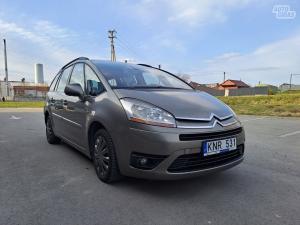 Brūns Citroen C4 Grand Picasso 2007 Telšiai, ar dzinēja tilpumu 1.60 L un nobraukumu 299 tūkst. km par 1350 €, foto 3 vietnē AUTOMOTO.COM.LV