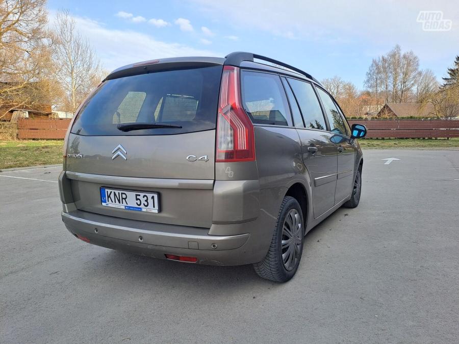 Brūns Citroen C4 Grand Picasso 2007 Telšiai, ar dzinēja tilpumu 1.60 L un nobraukumu 299 tūkst. km par 1350 €, foto 6 vietnē AUTOMOTO.COM.LV