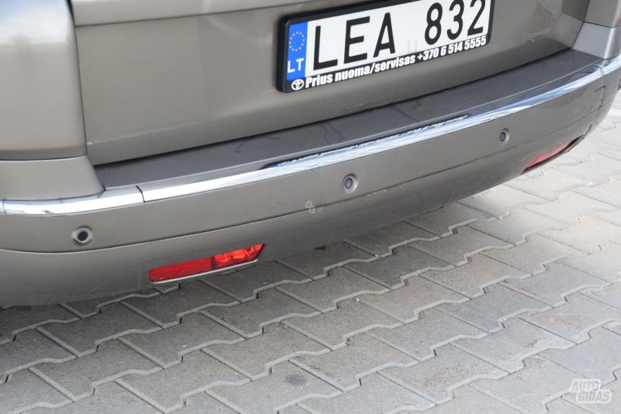 Brown Citroen C4 Grand Picasso 2007 in Vilnius, with an engine capacity of 2.00 L and mileage of 336 thousand km for 2900 €, photo 8 on AUTOMOTO.COM.LV