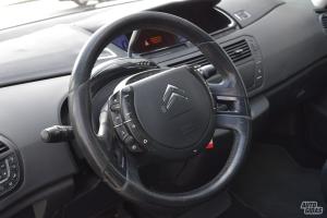 Brown Citroen C4 Grand Picasso 2007 in Vilnius, with an engine capacity of 2.00 L and mileage of 336 thousand km for 2900 €, photo 15 on AUTOMOTO.COM.LV