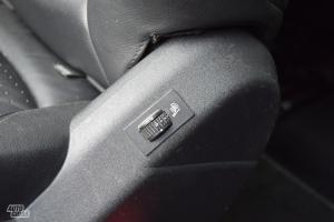 Brown Citroen C4 Grand Picasso 2007 in Vilnius, with an engine capacity of 2.00 L and mileage of 336 thousand km for 2900 €, photo 19 on AUTOMOTO.COM.LV