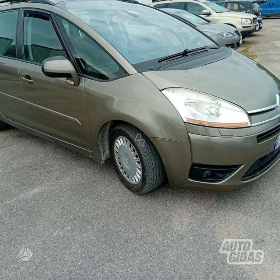 Коричневый Ситроен C4 Grand Picasso 2008 в Шяуляй, объемом двигателя 1.60 л и пробегом 310 тыс. км за 1300 €, фото 1 на AUTOMOTO.COM.LV