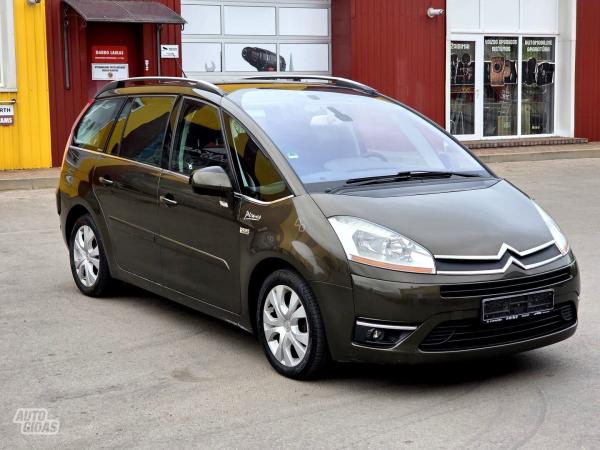 Brūns Citroen C4 Grand Picasso 2010 Viļņa, ar dzinēja tilpumu 1.60 L un nobraukumu 272 tūkst. km par 3300 €, foto 1 vietnē AUTOMOTO.COM.LV