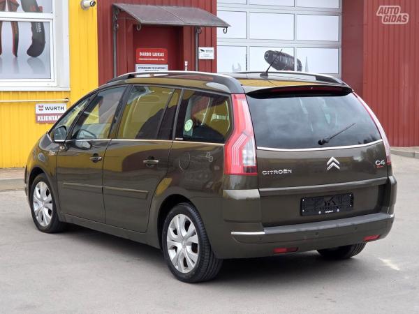 Brūns Citroen C4 Grand Picasso 2010 Viļņa, ar dzinēja tilpumu 1.60 L un nobraukumu 272 tūkst. km par 3300 €, foto 5 vietnē AUTOMOTO.COM.LV