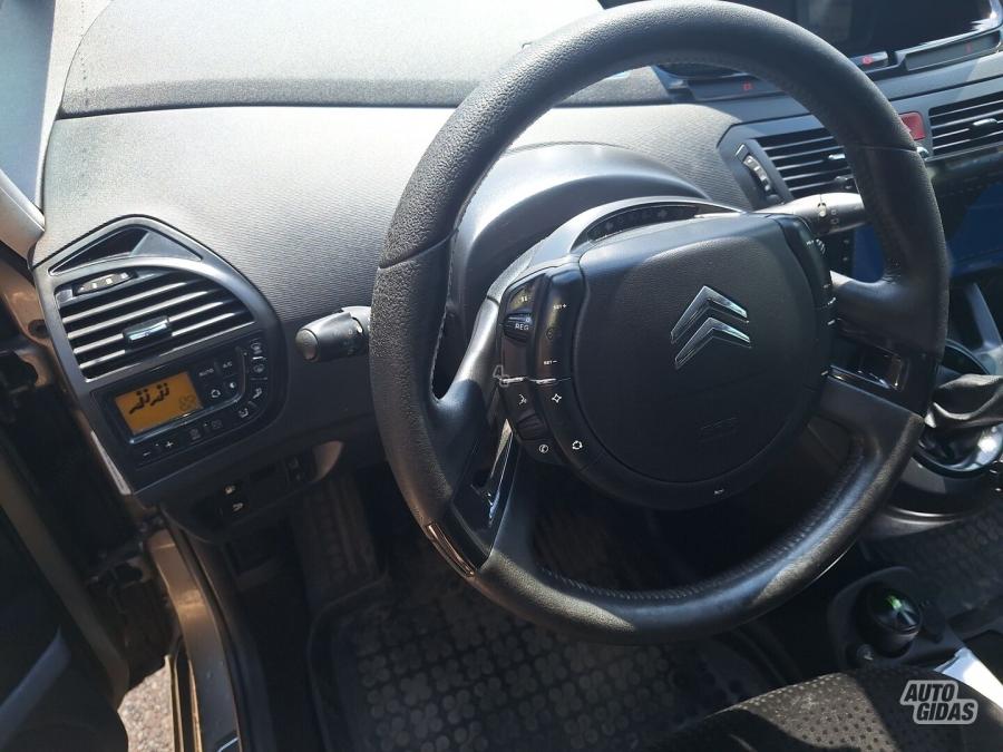 Коричневый Ситроен C4 Grand Picasso 2010 в Ионава, объемом двигателя 1.60 л и пробегом 330 тыс. км за 2000 €, фото 8 на AUTOMOTO.COM.LV