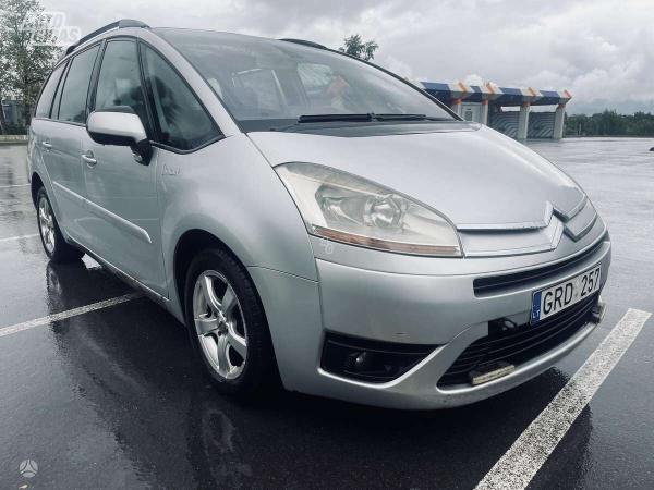 Citroen C4 Grand Picasso 2009 in Vilnius, with an engine capacity of 1.60 L and mileage of 285 thousand km for 850 €, photo 2 on AUTOMOTO.COM.LV
