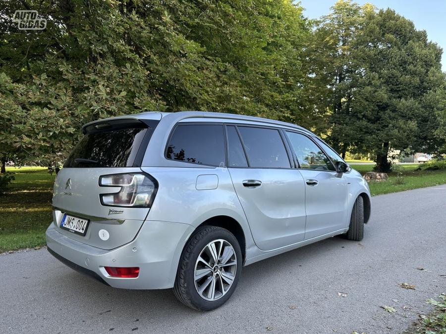 Citroen C4 Grand Picasso 2015 Šauļi, ar dzinēja tilpumu 2.00 L un nobraukumu 367 tūkst. km par 4400 €, foto 5 vietnē AUTOMOTO.COM.LV