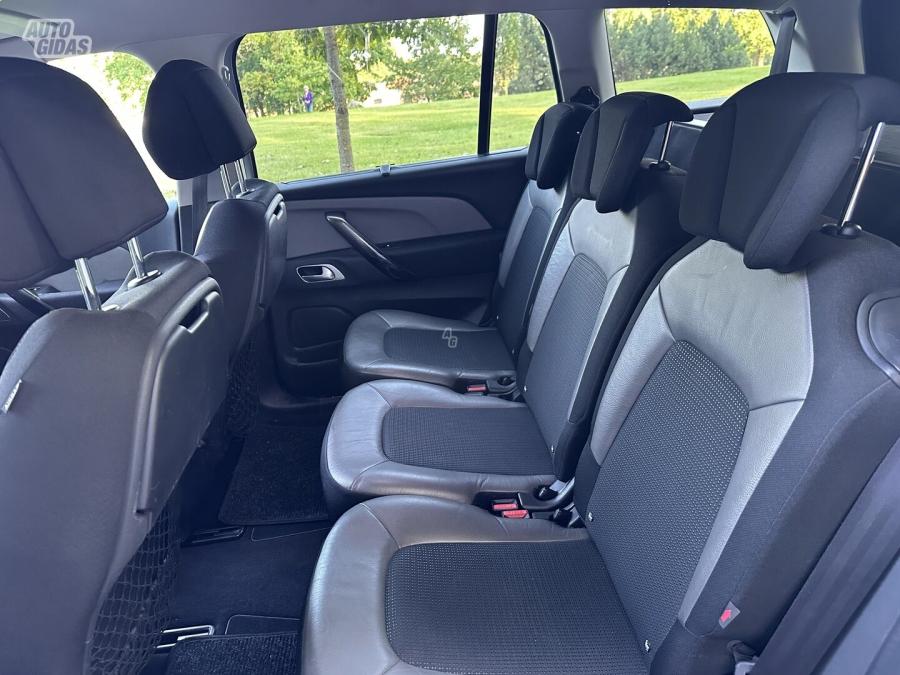 Citroen C4 Grand Picasso 2015 Šauļi, ar dzinēja tilpumu 2.00 L un nobraukumu 367 tūkst. km par 4400 €, foto 11 vietnē AUTOMOTO.COM.LV