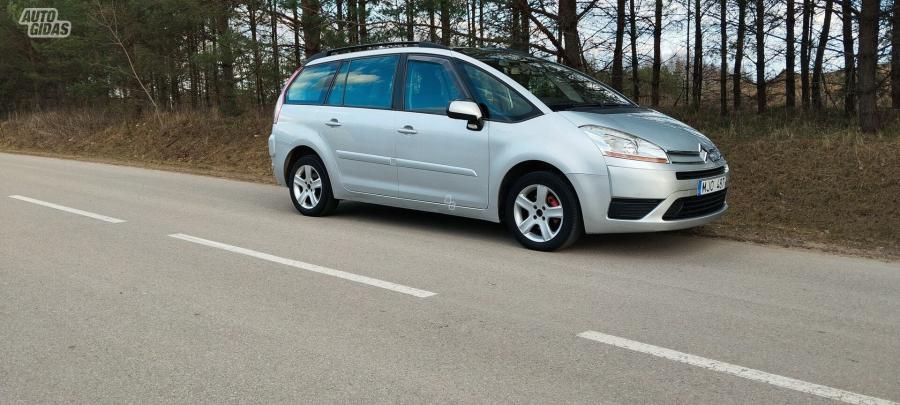 Pelēks Citroen C4 Grand Picasso 2007 Tauragė, ar dzinēja tilpumu 1.60 L un nobraukumu 239 tūkst. km par 2400 €, foto 5 vietnē AUTOMOTO.COM.LV
