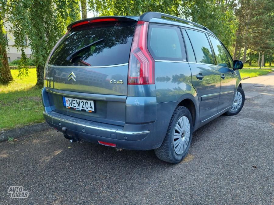 Серый Ситроен C4 Grand Picasso 2007 в Каунас, объемом двигателя 2.00 л и пробегом 401 тыс. км за 1750 €, фото 5 на AUTOMOTO.COM.LV