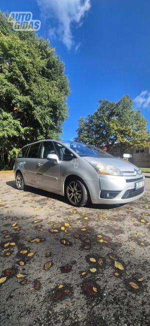 Pelēks Citroen C4 Grand Picasso 2010 Mažeikiai, ar dzinēja tilpumu 2.00 L un nobraukumu 308 tūkst. km par 2200 €, foto 8 vietnē AUTOMOTO.COM.LV