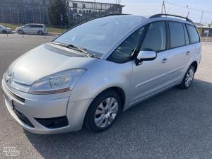 Pelēks Citroen C4 Grand Picasso 2011 Kauņa, ar dzinēja tilpumu 1.60 L un nobraukumu 303 tūkst. km par 2650 €, foto  vietnē AUTOMOTO.COM.LV