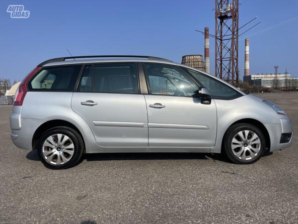 Серый Ситроен C4 Grand Picasso 2011 в Каунас, объемом двигателя 1.60 л и пробегом 303 тыс. км за 2650 €, фото 4 на AUTOMOTO.COM.LV