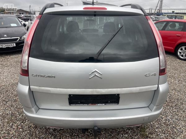 Grey Citroen C4 Grand Picasso 2011 in Kaunas, with an engine capacity of 1.60 L and mileage of 301 thousand km for 2400 €, photo 5 on AUTOMOTO.COM.LV