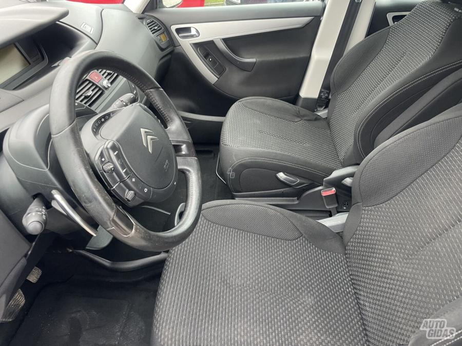 Pelēks Citroen C4 Grand Picasso 2011 Kauņa, ar dzinēja tilpumu 1.60 L un nobraukumu 301 tūkst. km par 2400 €, foto 17 vietnē AUTOMOTO.COM.LV