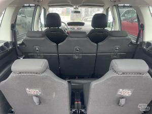 Pelēks Citroen C4 Grand Picasso 2011 Kauņa, ar dzinēja tilpumu 1.60 L un nobraukumu 301 tūkst. km par 2400 €, foto 24 vietnē AUTOMOTO.COM.LV
