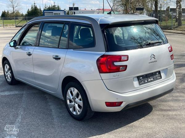 Grey Citroen C4 Grand Picasso 2015 in Marijampole, with an engine capacity of 1.20 L and mileage of 141 thousand km for 5250 €, photo 4 on AUTOMOTO.COM.LV