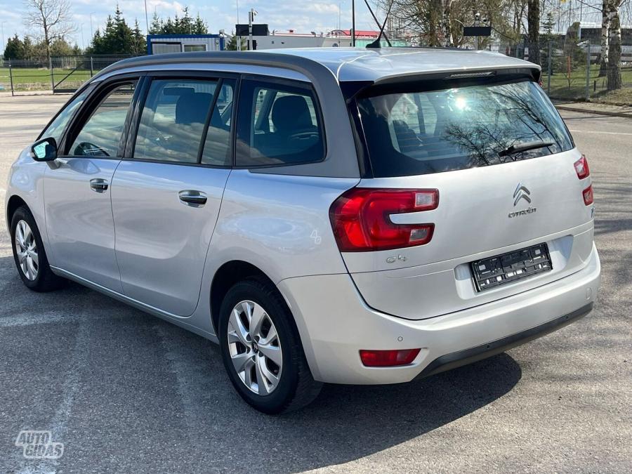 Grey Citroen C4 Grand Picasso 2015 in Marijampole, with an engine capacity of 1.20 L and mileage of 141 thousand km for 5250 €, photo 5 on AUTOMOTO.COM.LV