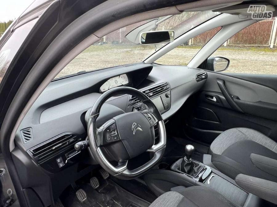 Grey Citroen C4 Grand Picasso 2017 in Kedainiai, with an engine capacity of 1.60 L and mileage of 238 thousand km for 5999 €, photo 21 on AUTOMOTO.COM.LV
