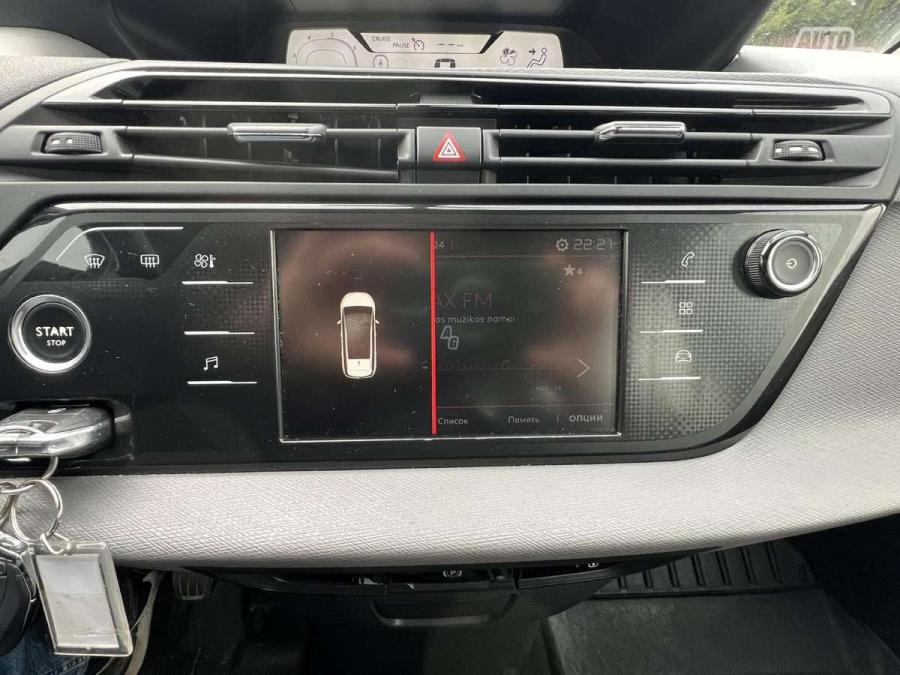 Grey Citroen C4 Grand Picasso 2017 in Kedainiai, with an engine capacity of 1.60 L and mileage of 238 thousand km for 5999 €, photo 24 on AUTOMOTO.COM.LV