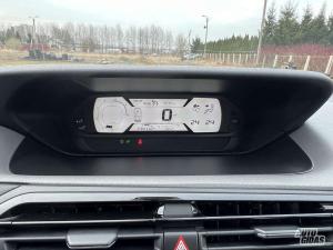 Grey Citroen C4 Grand Picasso 2017 in Kedainiai, with an engine capacity of 1.60 L and mileage of 238 thousand km for 5999 €, photo 31 on AUTOMOTO.COM.LV