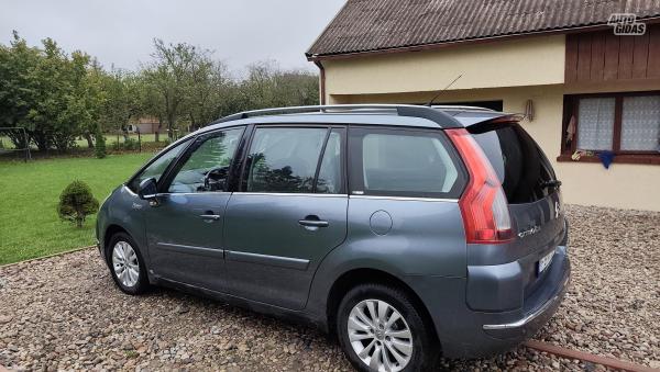 Citroen C4 Grand Picasso 2006 in Marijampole, with an engine capacity of 1.60 L and mileage of 326 thousand km for 550 €, photo 11 on AUTOMOTO.COM.LV