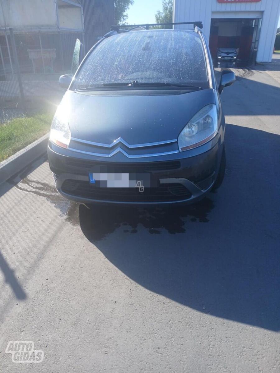 Citroen C4 Grand Picasso 2007 Tauragė, ar dzinēja tilpumu 1.60 L un nobraukumu 315 tūkst. km par 2500 €, foto 1 vietnē AUTOMOTO.COM.LV