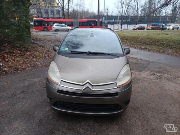 Citroen C4 Grand Picasso 2007 in Vilnius, with an engine capacity of 2.00 L and mileage of 319 thousand km for 1700 €, photo 2 on AUTOMOTO.COM.LV