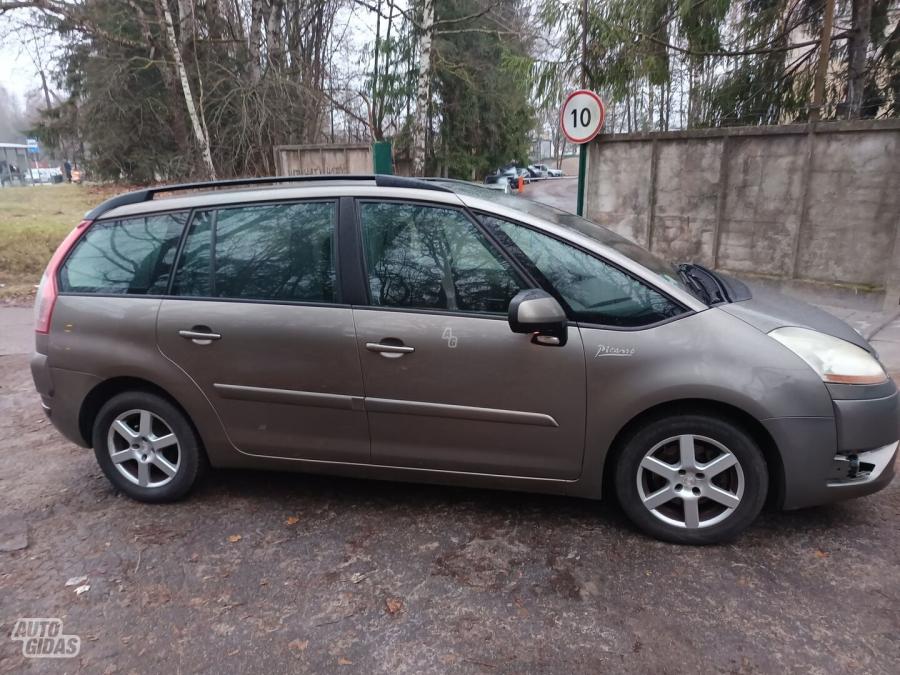Ситроен C4 Grand Picasso 2007 в Вильнюс, объемом двигателя 2.00 л и пробегом 319 тыс. км за 1700 €, фото 3 на AUTOMOTO.COM.LV