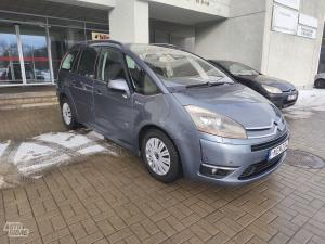 Citroen C4 Grand Picasso 2007 in Kaunas, with an engine capacity of 2.00 L and mileage of 390 thousand km for 1700 €, photo 3 on AUTOMOTO.COM.LV