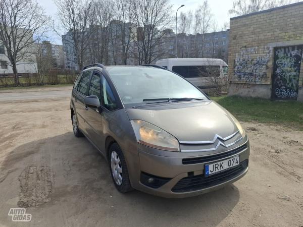 Citroen C4 Grand Picasso 2007 Viļņa, ar dzinēja tilpumu 1.60 L un nobraukumu 380 tūkst. km par 890 €, foto 2 vietnē AUTOMOTO.COM.LV